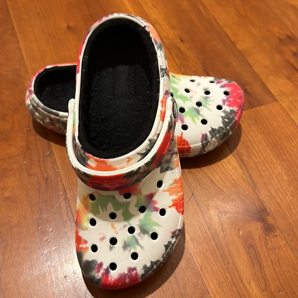 CROCS | Shoes | Crocs Fur Lined Multi Colored | Poshmark